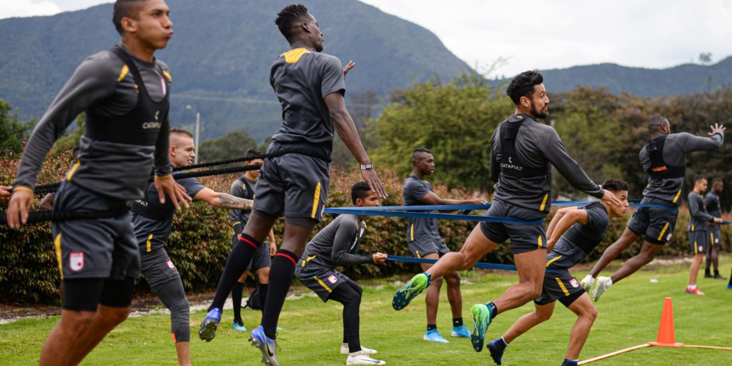 [Galería de Fotos] El Expreso Rojo a Toda Máquina - Independiente Santa Fe